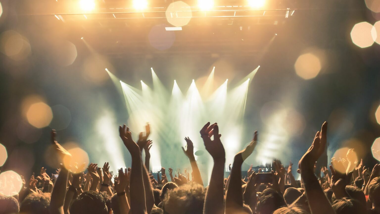 Must-Attend Beach Festivals on the Gulf Coast - Thunderonthegulf